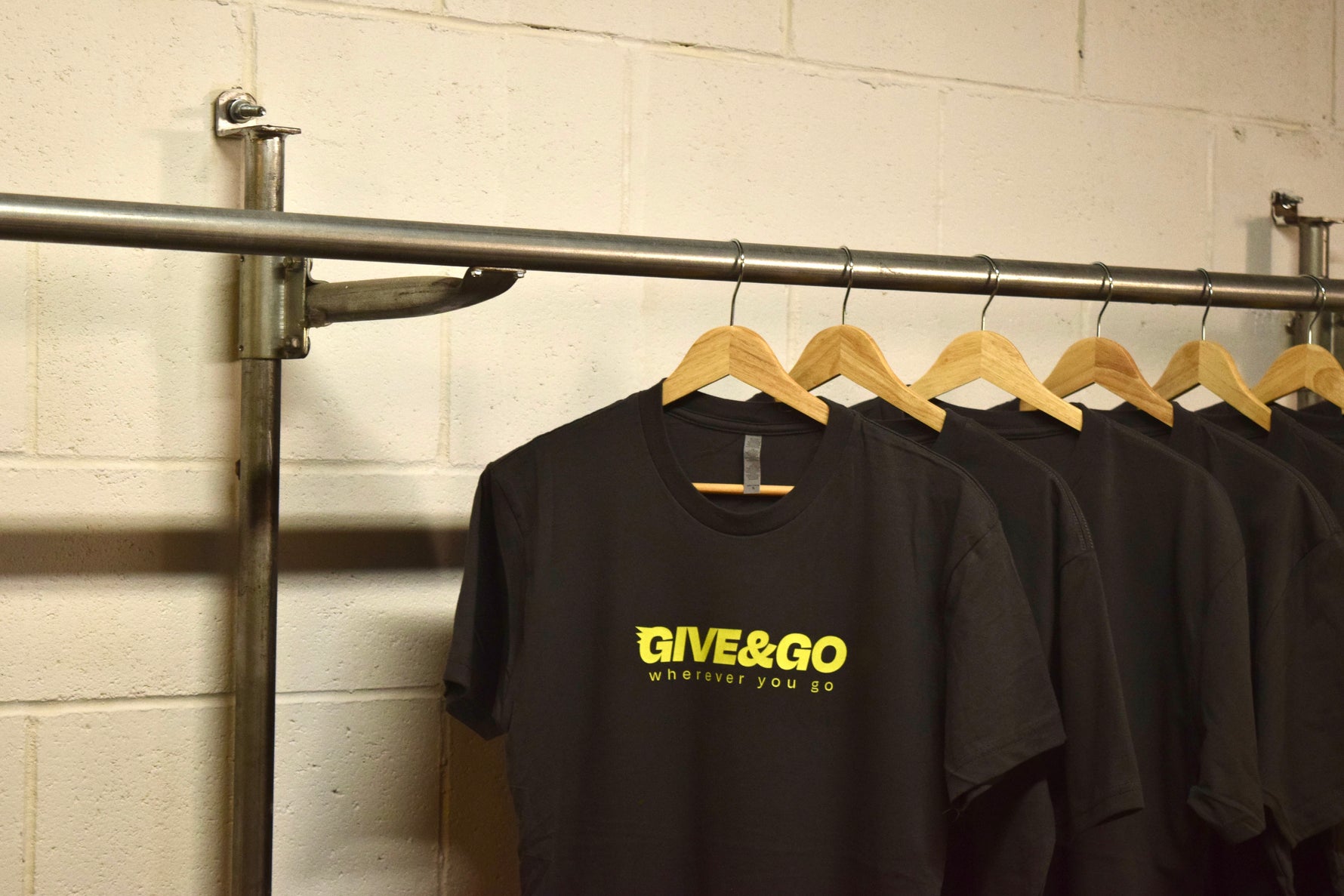 GIVE&GO - The Soccer Card Game